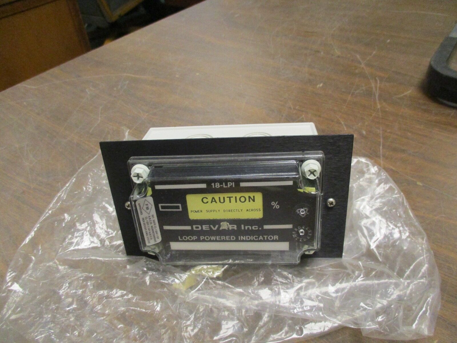 Devar Loop Powered Indicator 18-LPI *No Box* New Surplus