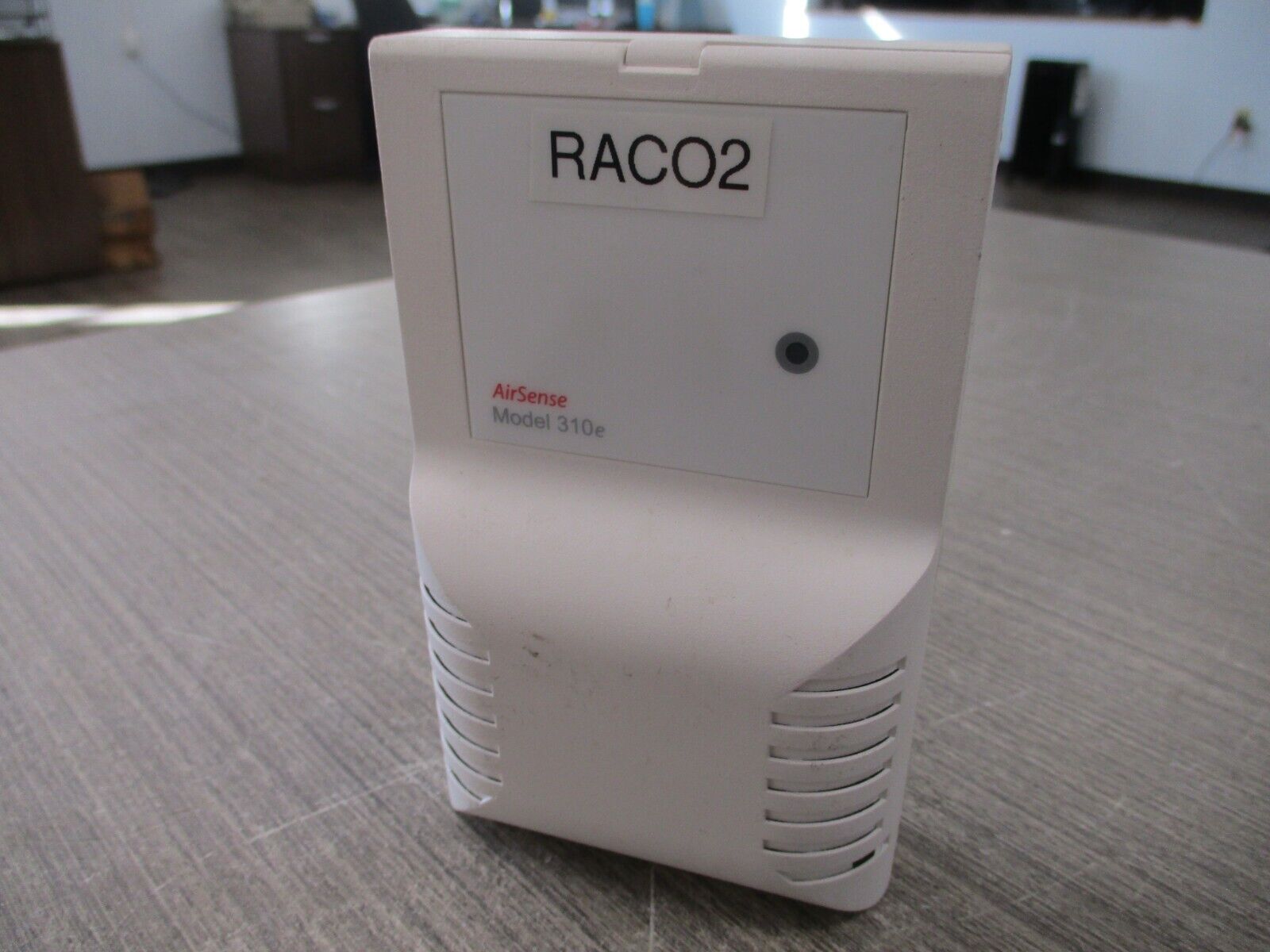 AirSense CO2 Sensor 310e 20-28VAC 18-30VDC Used