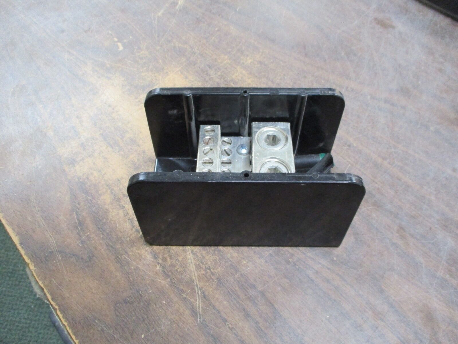 Square D Power Distribution Block 9080 LBC165212 760A 600V 1P Used