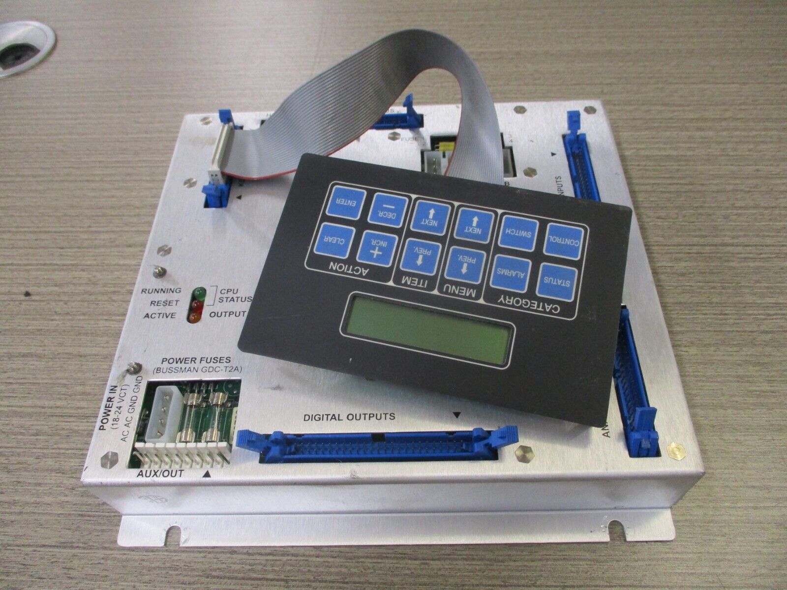McQuay Chiller Control Module 860-65487B-11 W/Keypad Used.