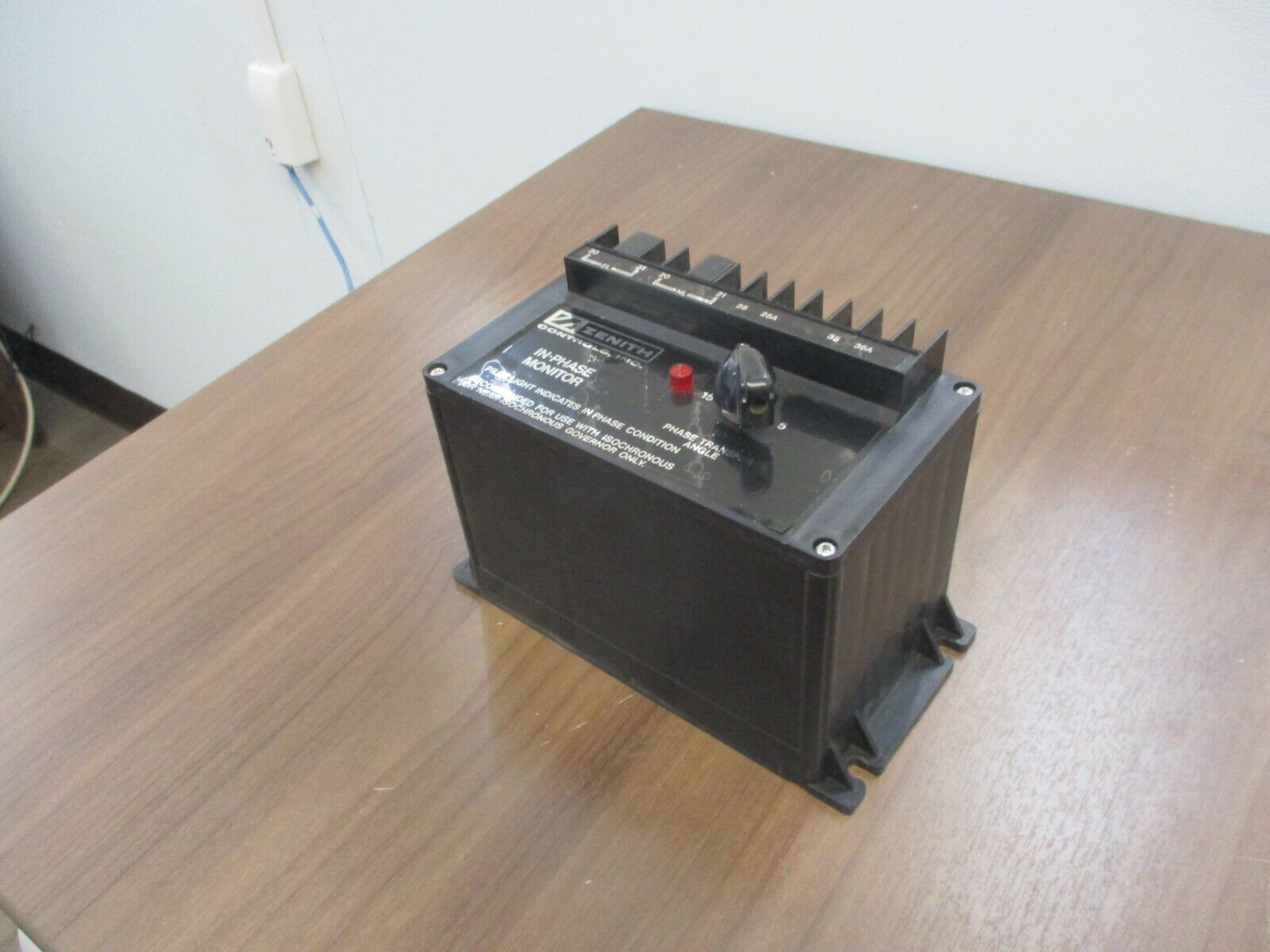 Zenith Controls In-Phase Monitor Used