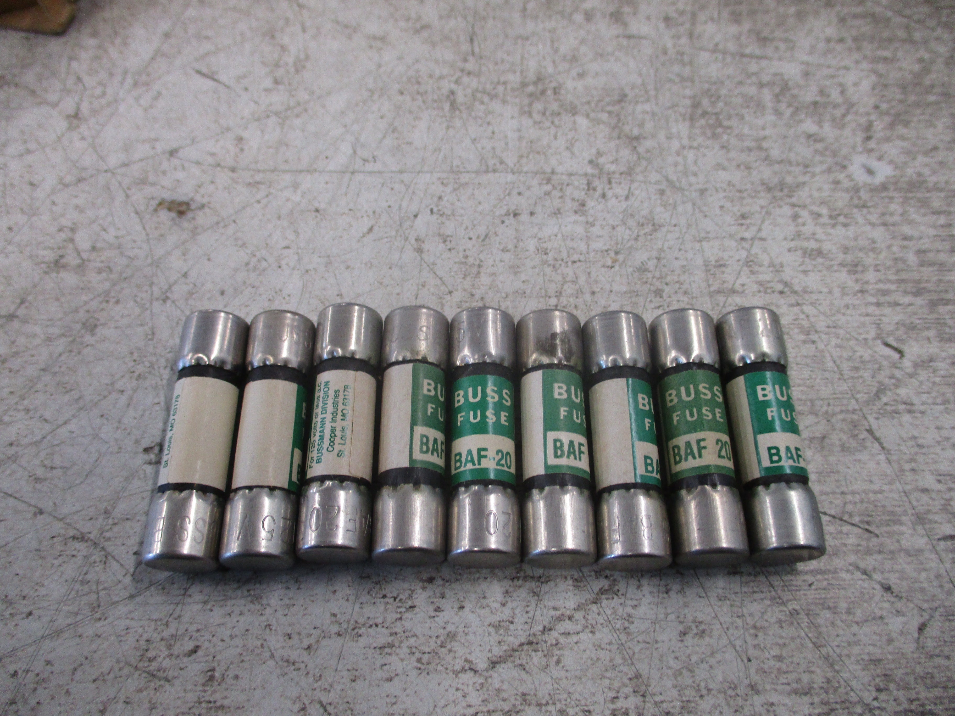 Bussmann Buse Fuse BAF 20 250V 20A *Box of 9* New Surplus