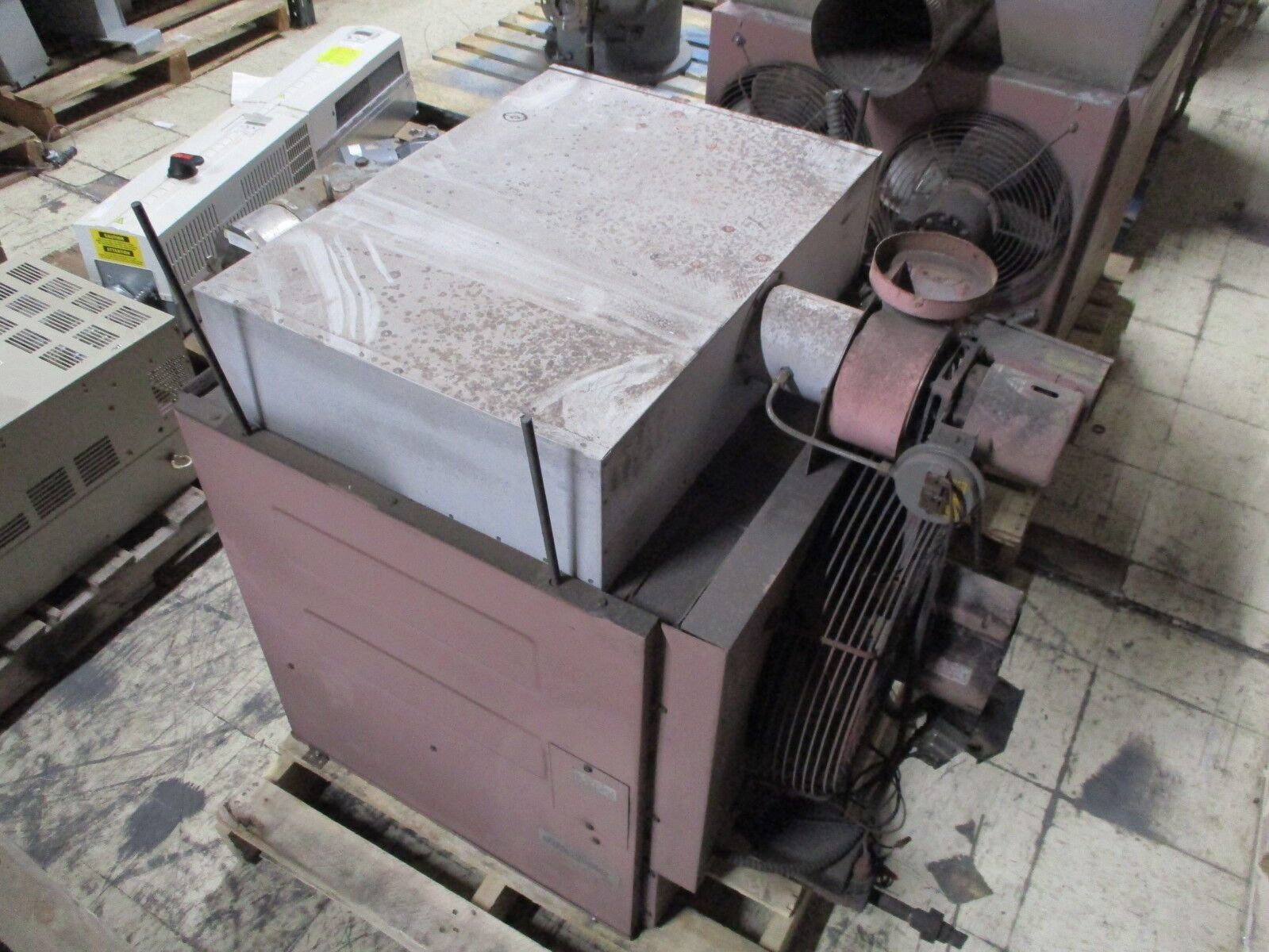 ITT Reznor Natural Gas Heater EEXL250 195,000 BTU Output 250,000 BTU I