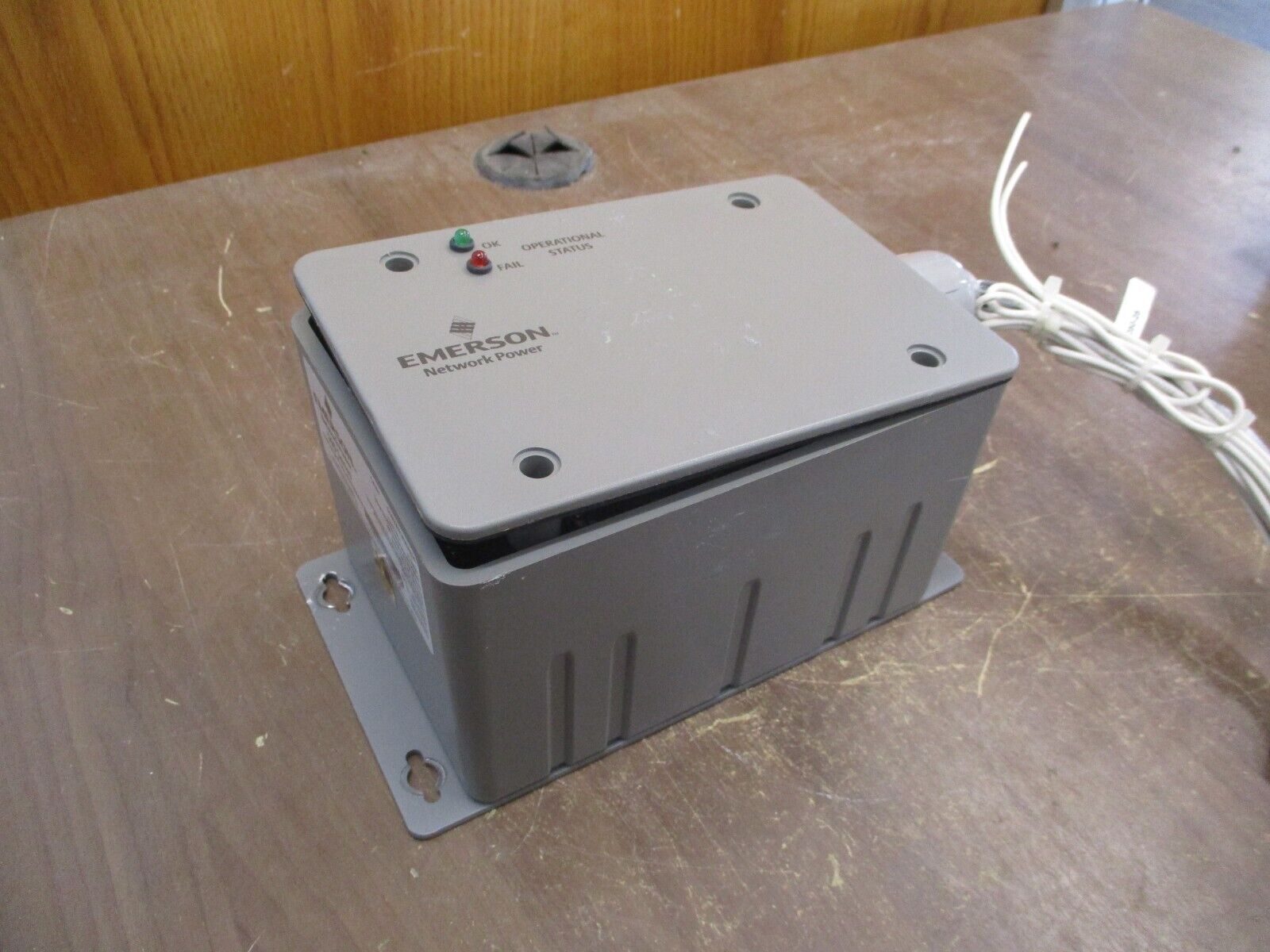 Emerson 500 Series Surge Protective Device 510YA13FNAJ1S 120/208V 3Ph