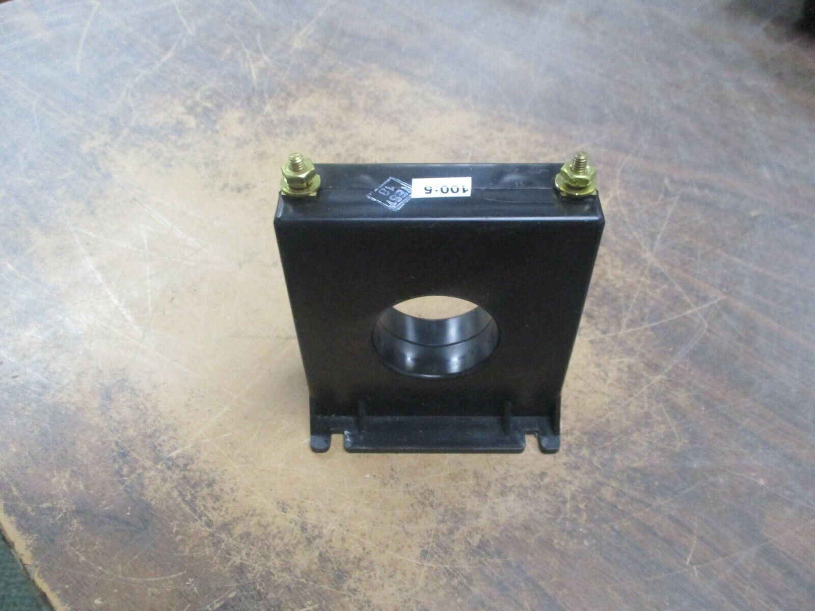 Tyco / Crompton Current Transformer 5SFT-101 Ratio 100:5A 600V 50-400H