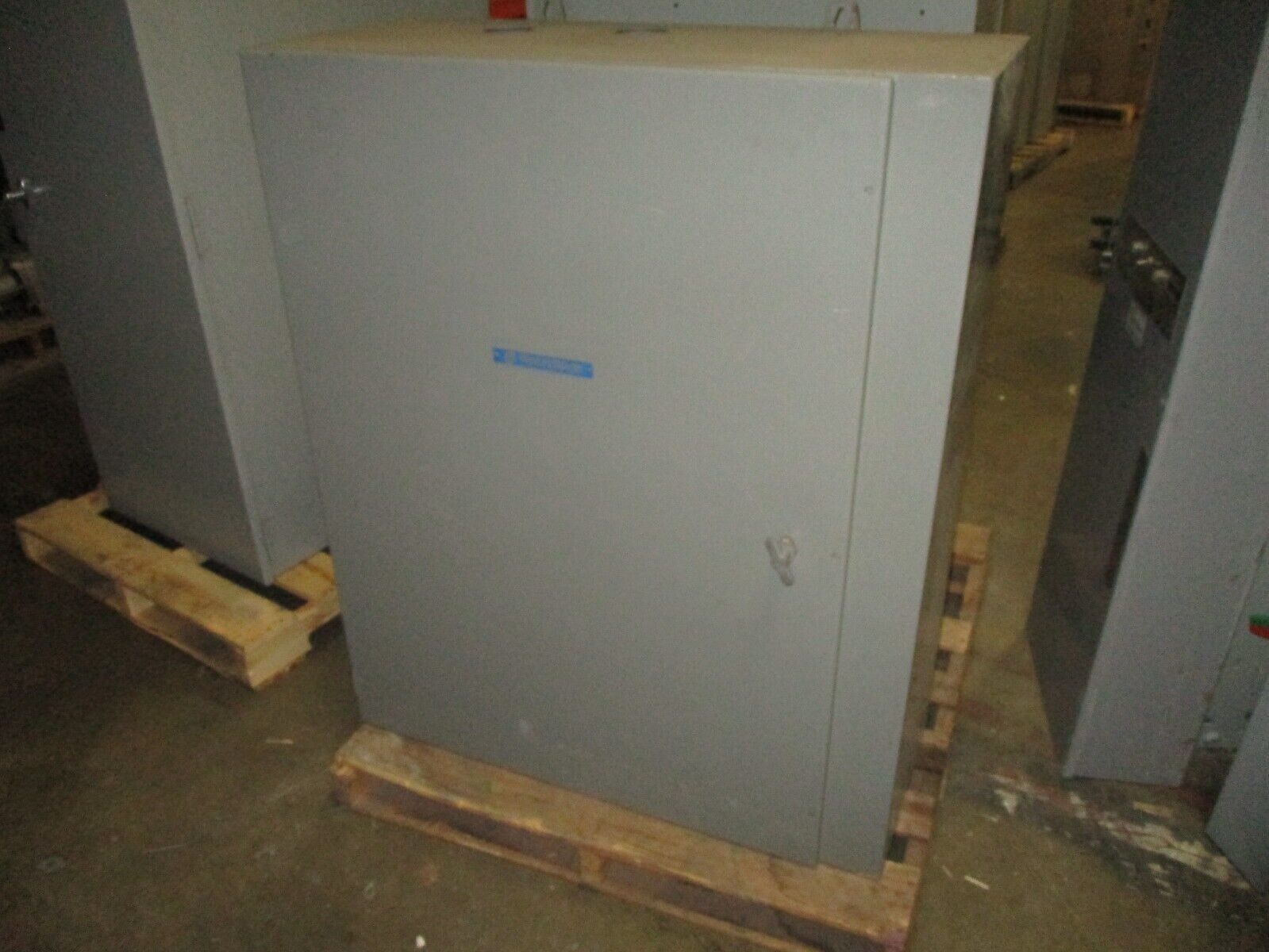 Westinghouse Manual Basic Transfer Switch 371D590G33 1000A 600V Used