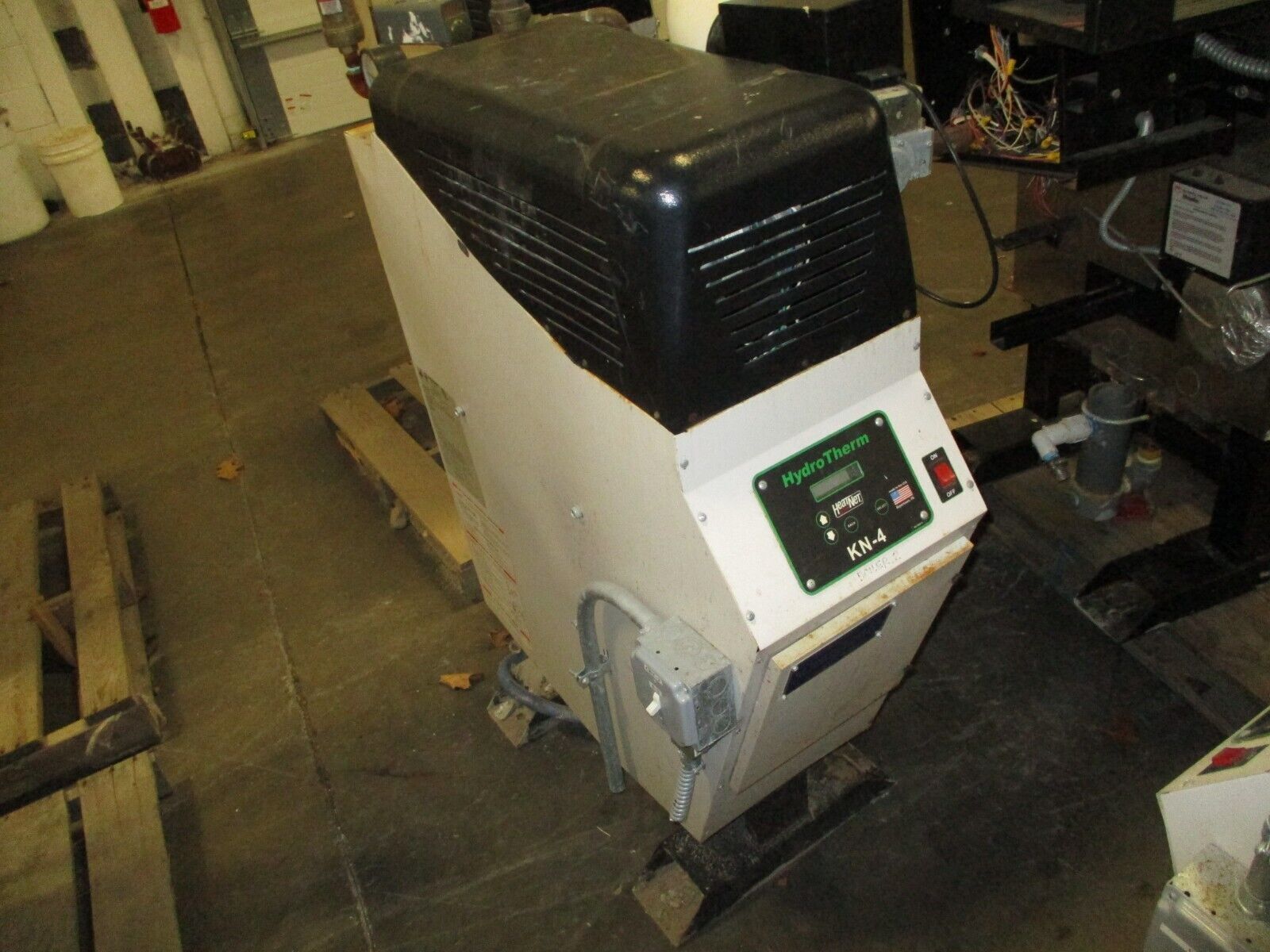 Hydrotherm Low Pressure Cast Iron Boiler KN-4 400,000 BTU Natural Gas