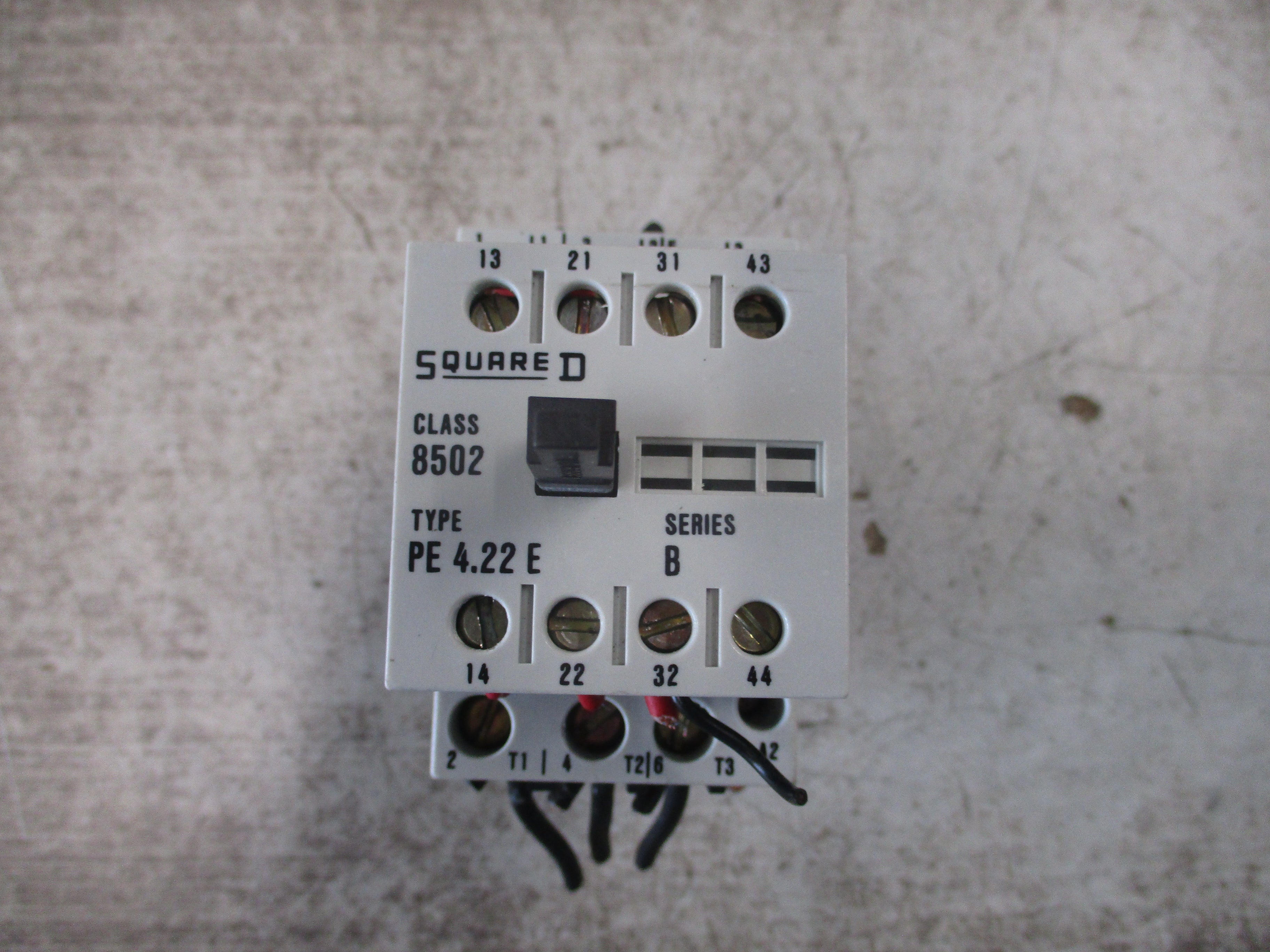 Square D Contactor 8502 PE 4.00 E 120V Coil W/Aux Contact Block Used