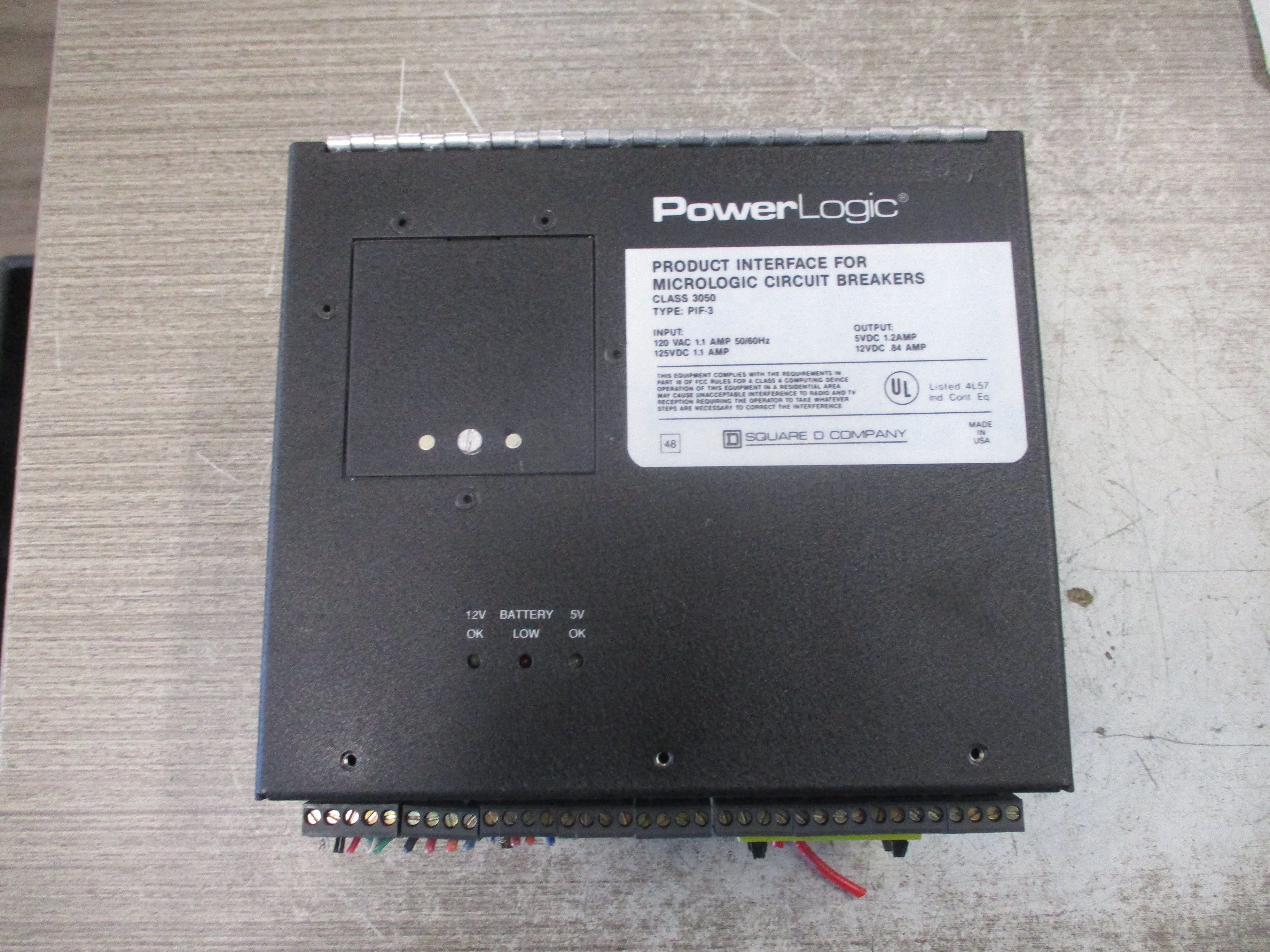 Square D PowerLogic Product Interface 3050 PIF-3 Ser. B1 Rev. V16